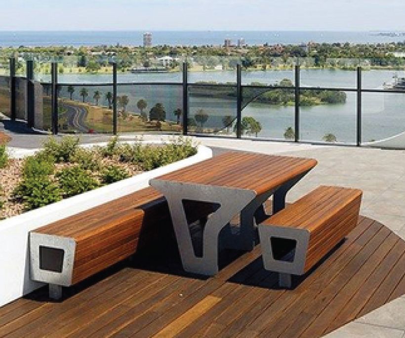 Custom Lightweight Concrete Seating | H2O Designs