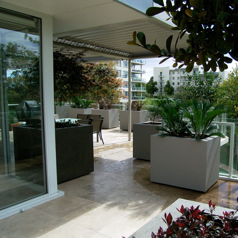 Custom planter boxes Melbourne | H2O Designs